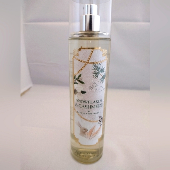 Bath & Body Works | Other | New Snowflake Cashmere Fine Fragrance Mist ...